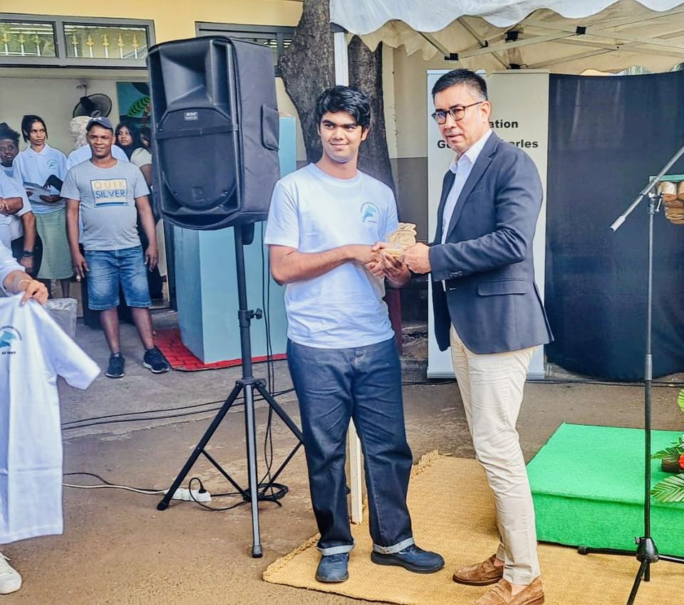 Minister Shakeel Mohamed Hands Over State Land Lease to Autism Maurice ...